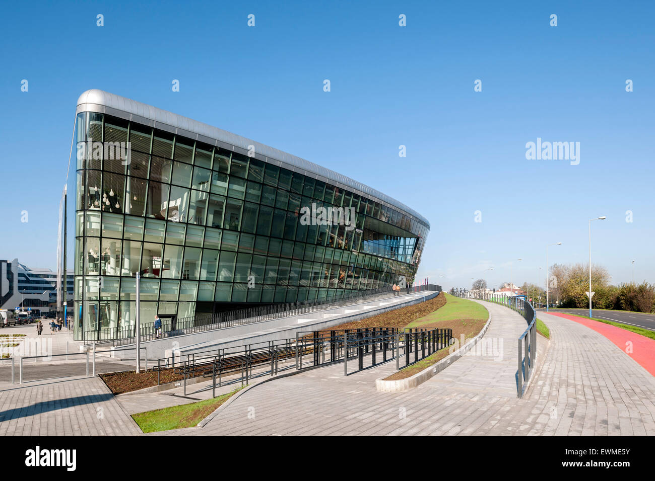 Lateral elevation hi-res stock photography and images - Alamy