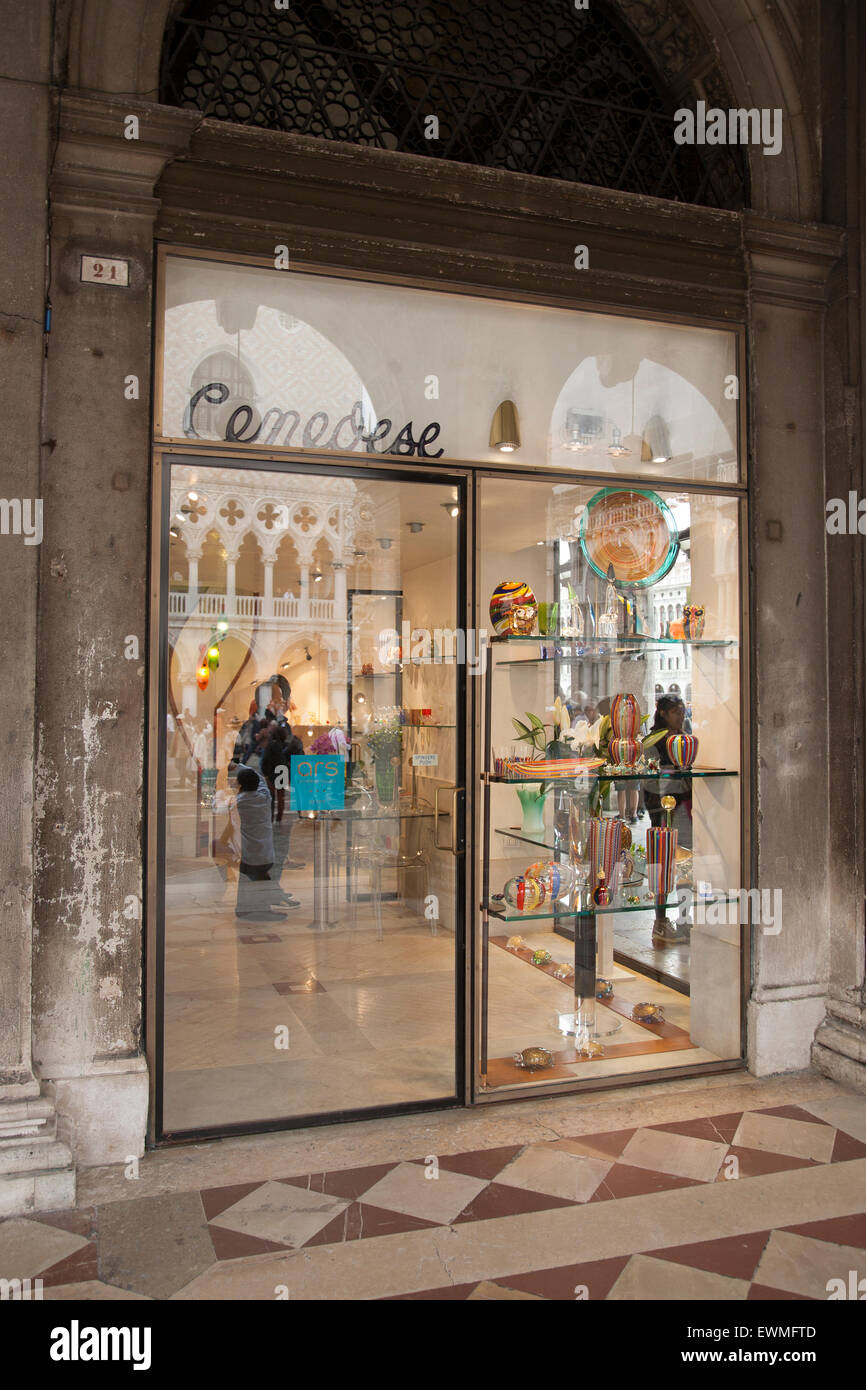 Cenedese hi-res stock photography and images - Alamy