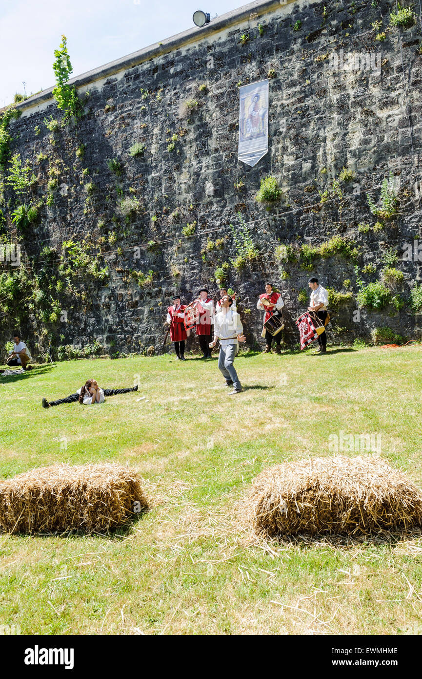 Laon Medieval Festival Stock Photo - Alamy