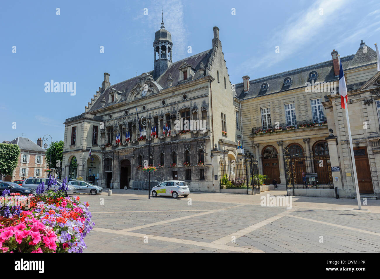 Hotel de Ville, Noyon Stock Photo - Alamy