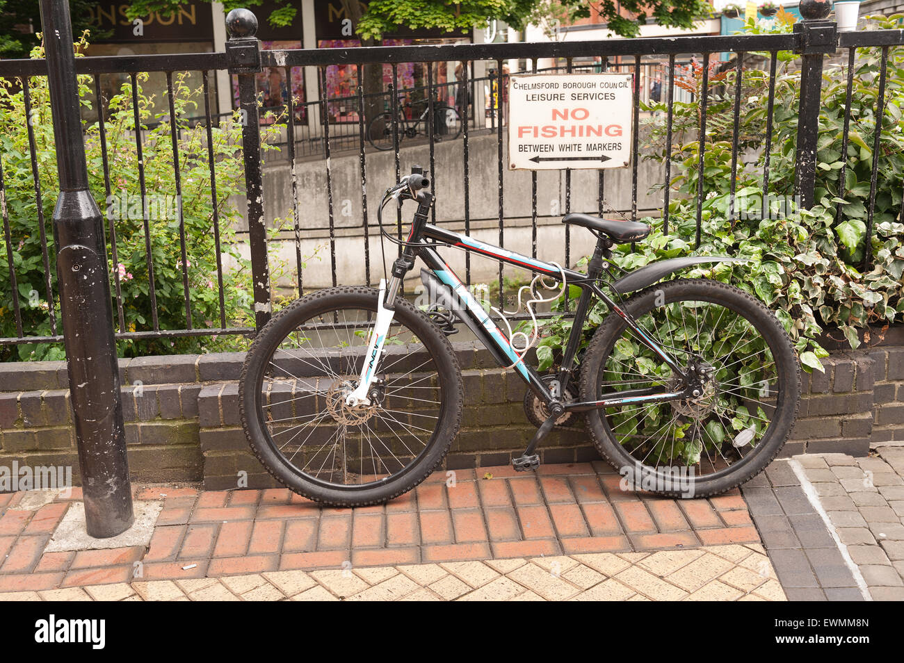 Bike railings sign hi-res stock photography and images - Alamy