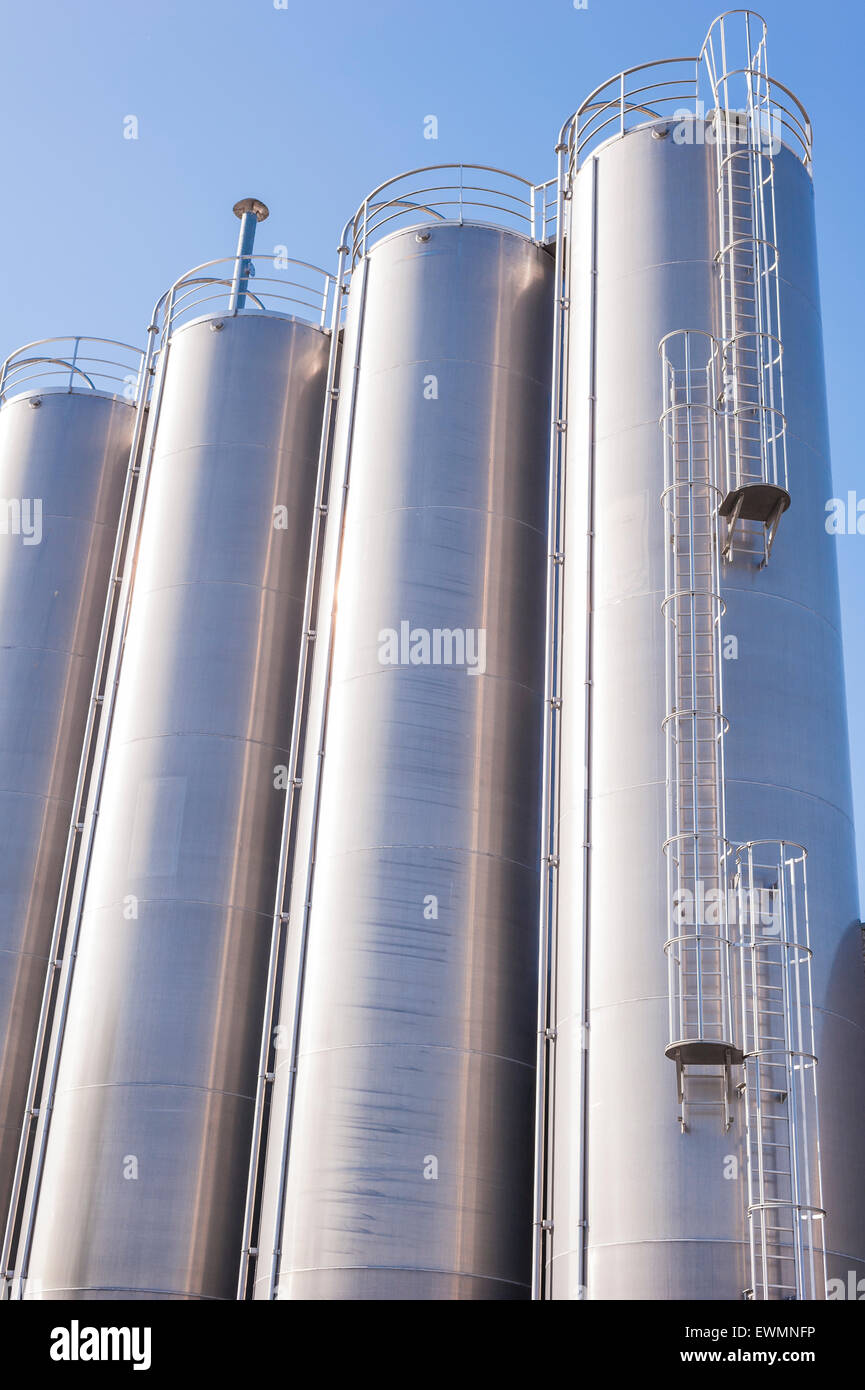 Detail of chemical plant, silos and pipes Stock Photo - Alamy