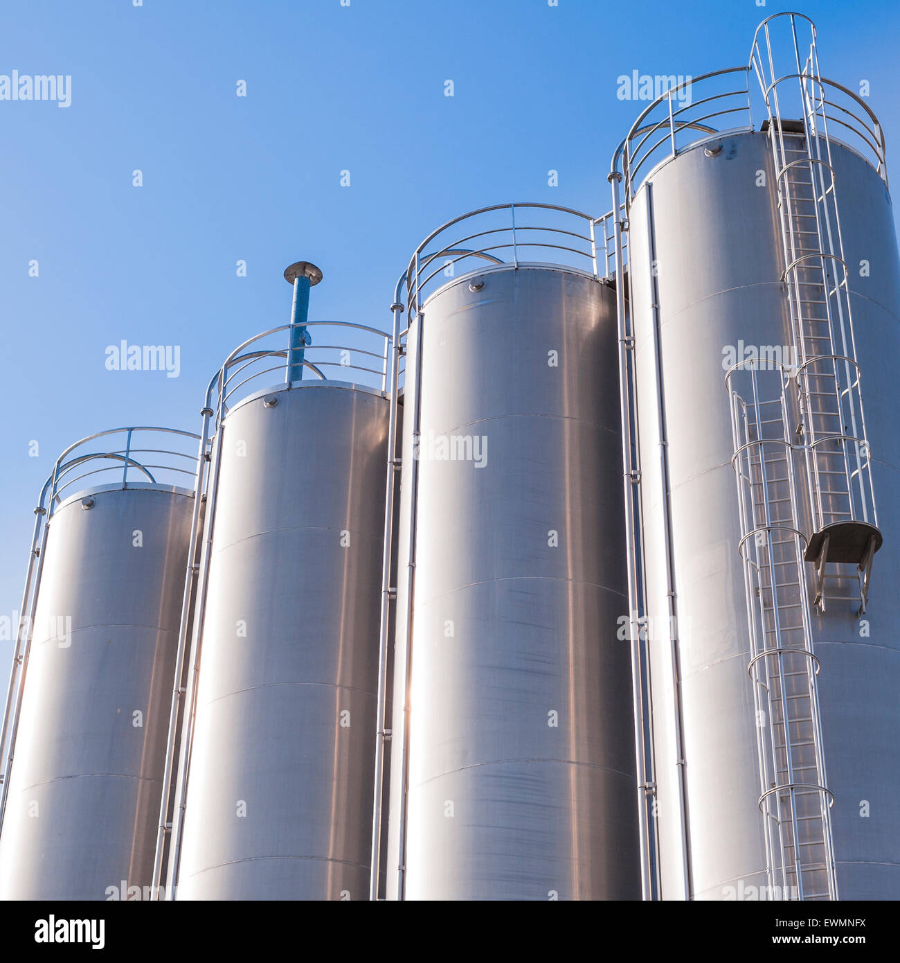 Detail of chemical plant, silos and pipes Stock Photo - Alamy
