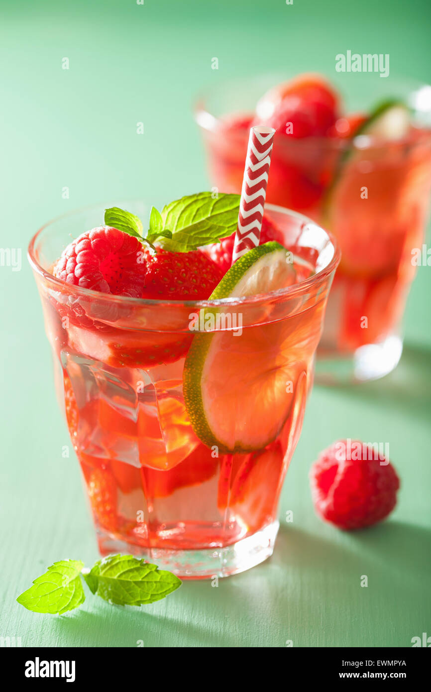 Bottle fresh strawberry lemonade hi-res stock photography and images ...