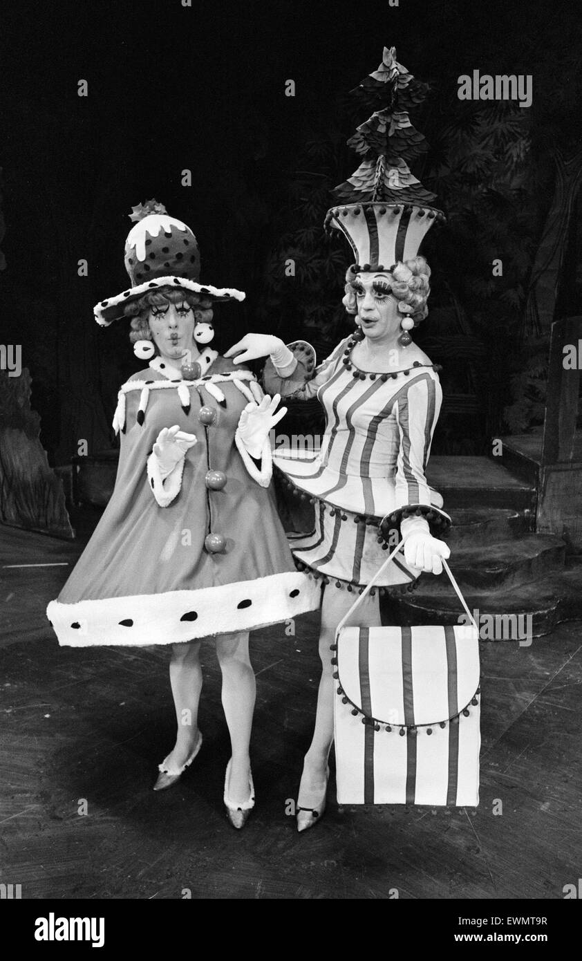 Cinderella, Pantomime, Photo-call, Alexandra Theatre, Birmingham, 19th ...