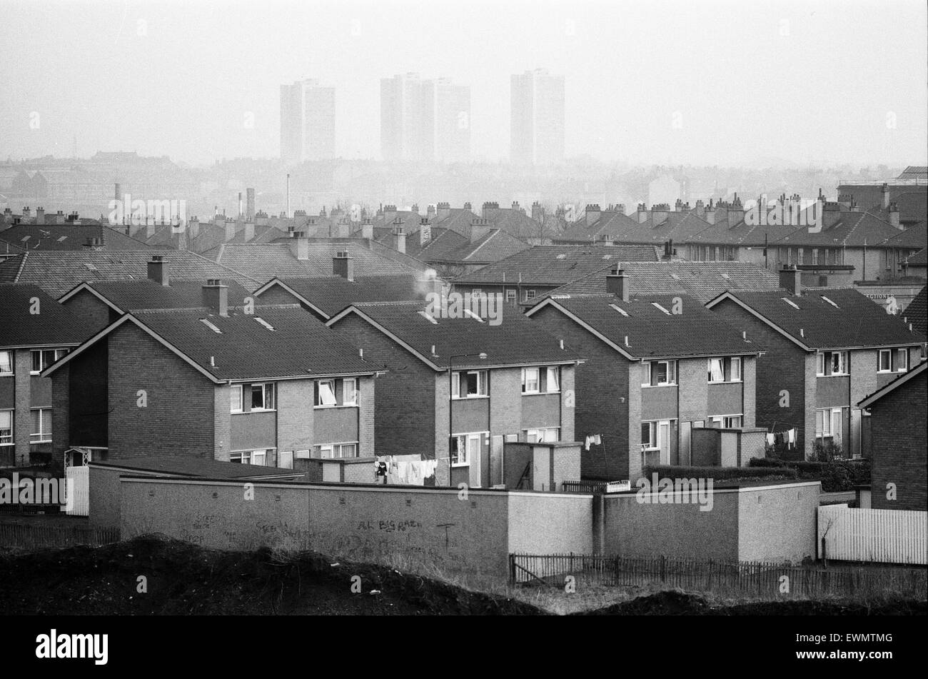 Sunday mirror 1971 hi-res stock photography and images - Alamy