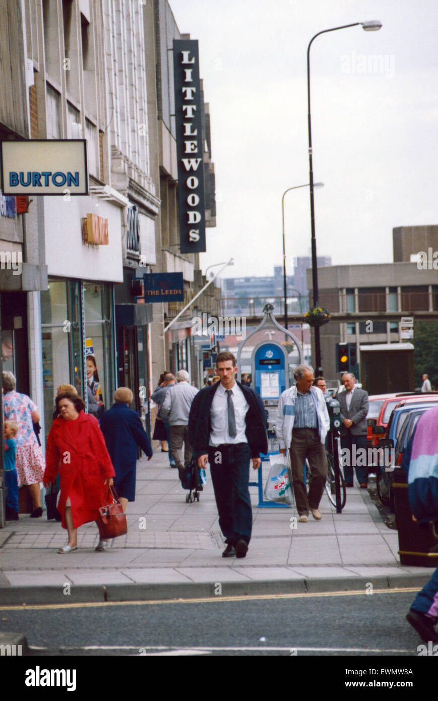Gateshead High Street. 12th August 1992 Stock Photo - Alamy