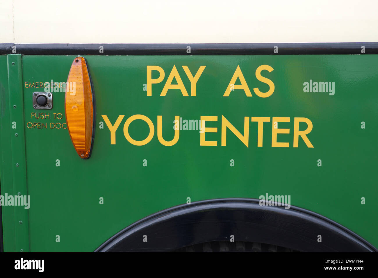 Pay as you enter sign hi-res stock photography and images - Alamy