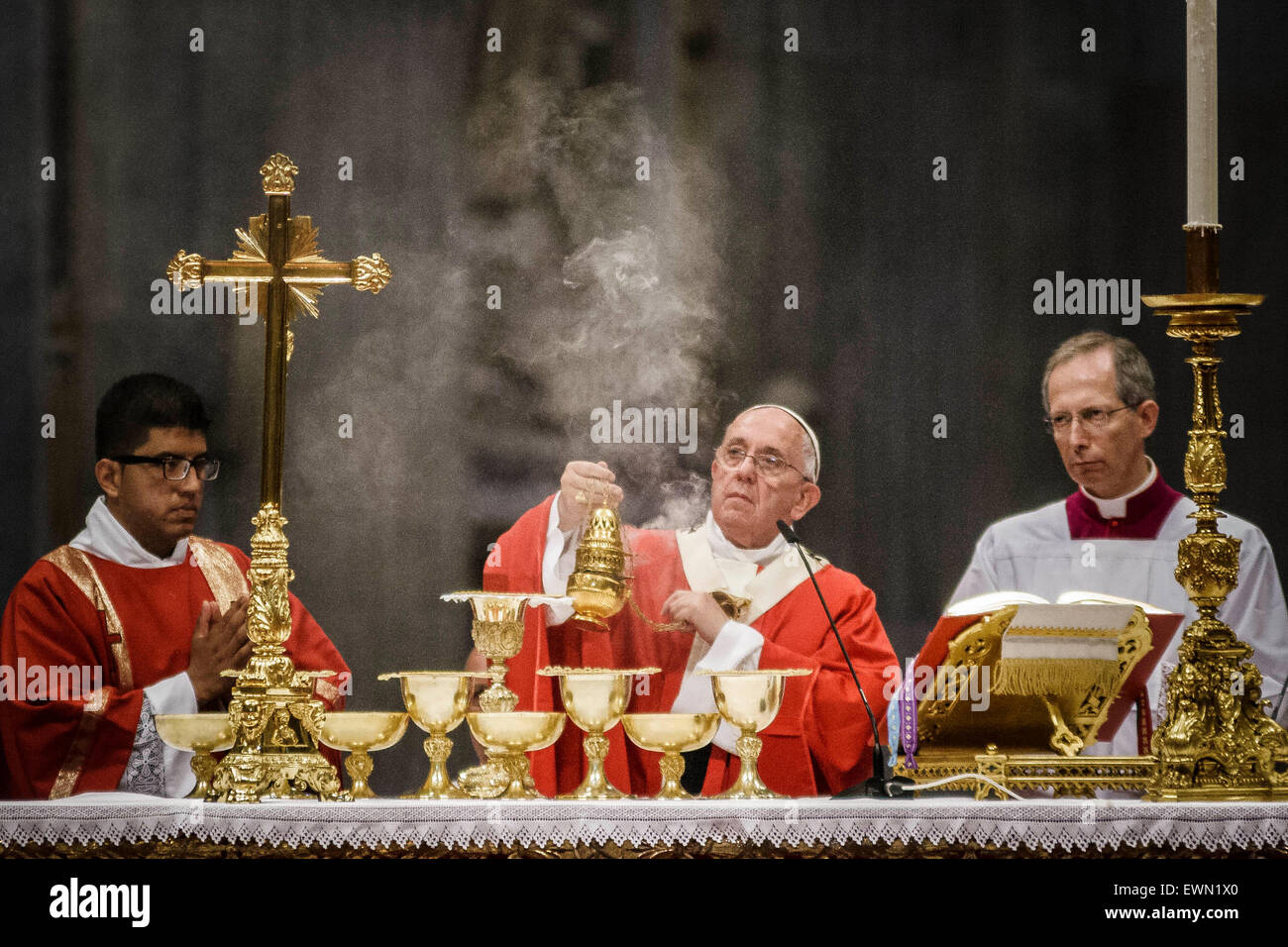 Vatican City. 29th June, 2015. Pope Francis celebrates the Holy Mass ... Vatican City. 29th June, 2015. Pope Francis celebrates the Holy Mass ...