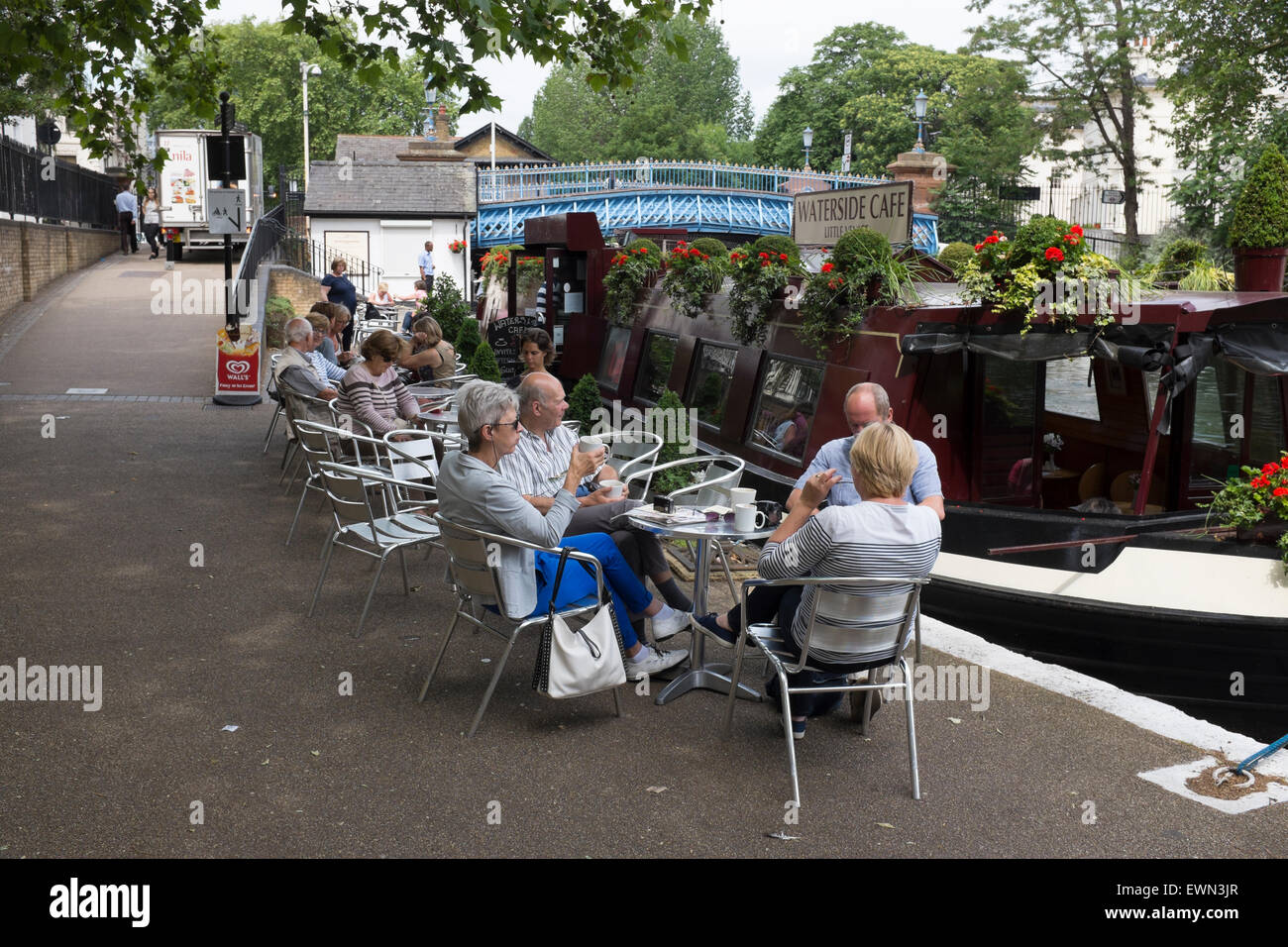 The Waterside Café at London's Little Venice near Maida Vale Stock ...