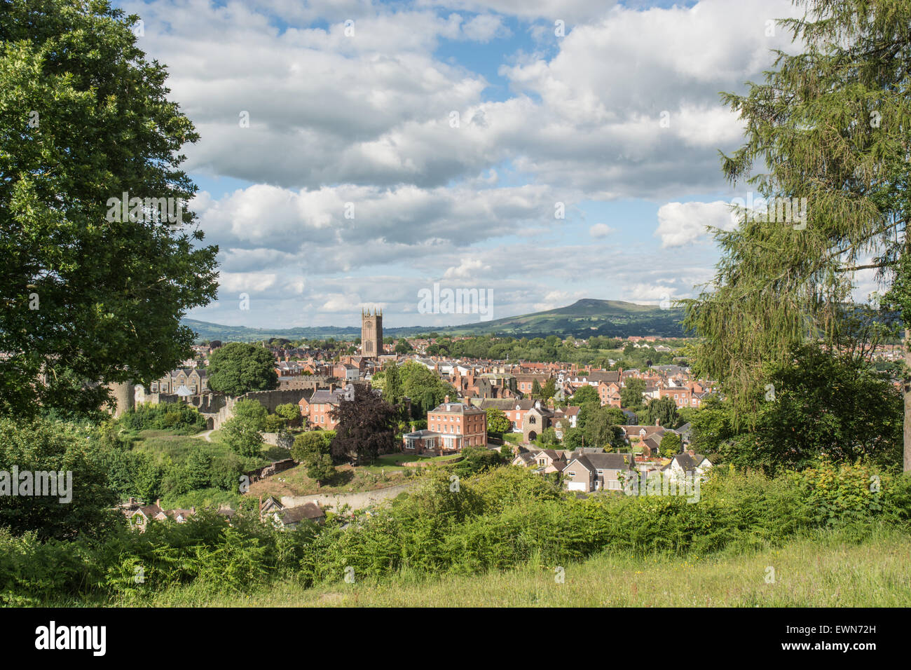 Ludlow shropshire hills hi-res stock photography and images - Alamy