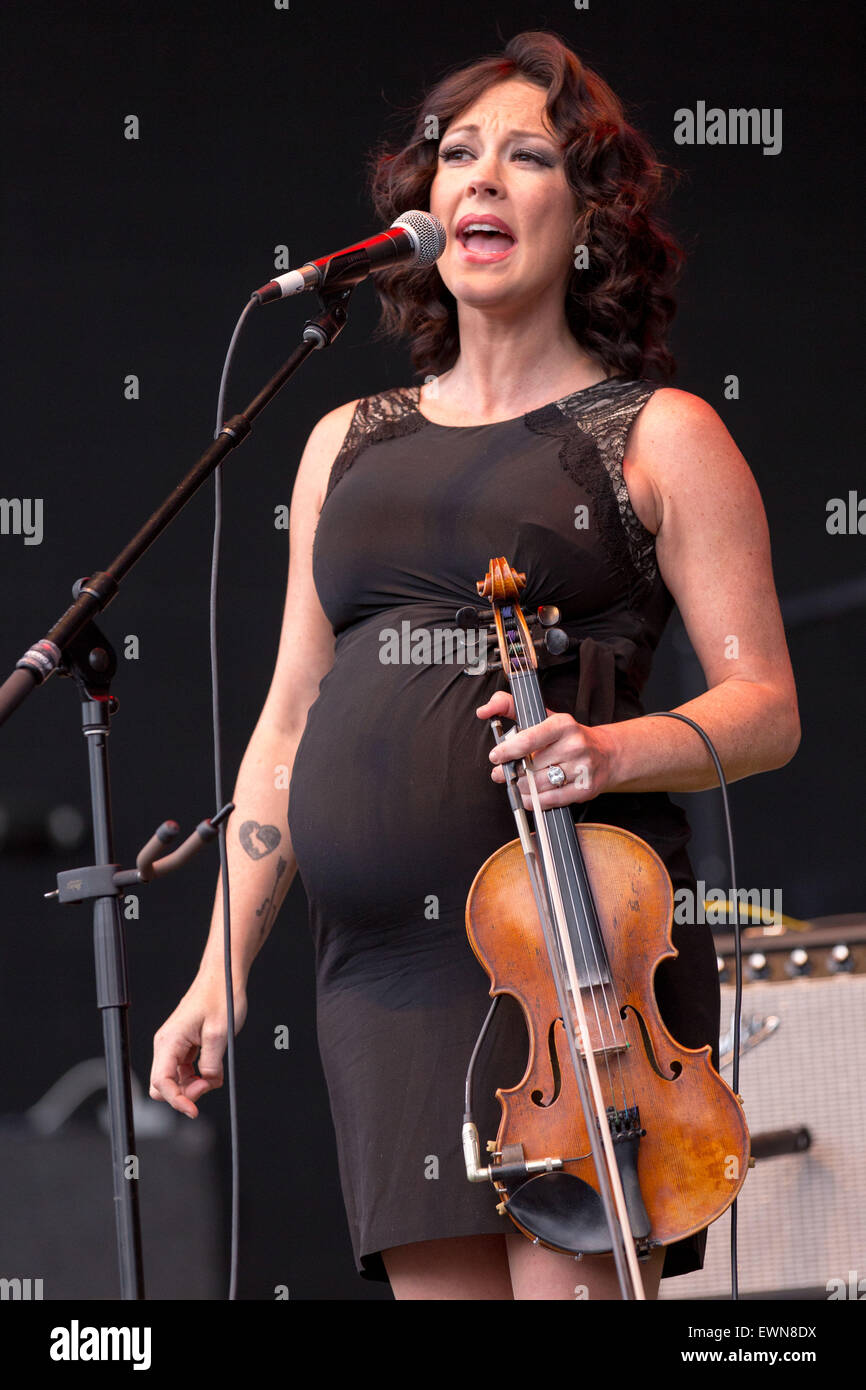 Amanda Shires