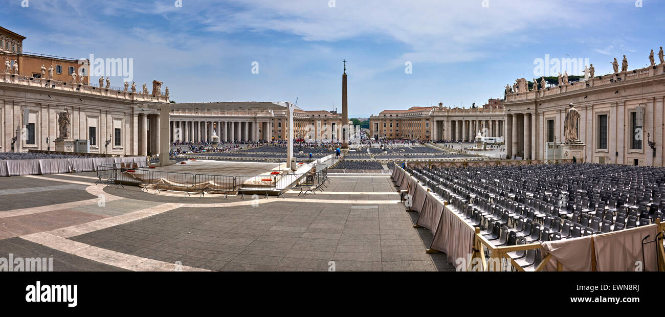 Vatican City, The Apostolic Palace is the official residence of the ...