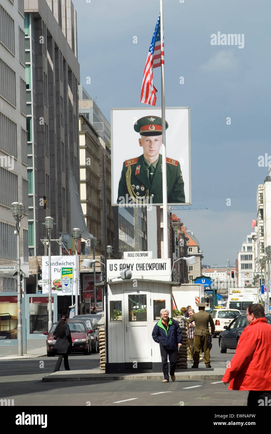 Ddr poster hi-res stock photography and images - Alamy