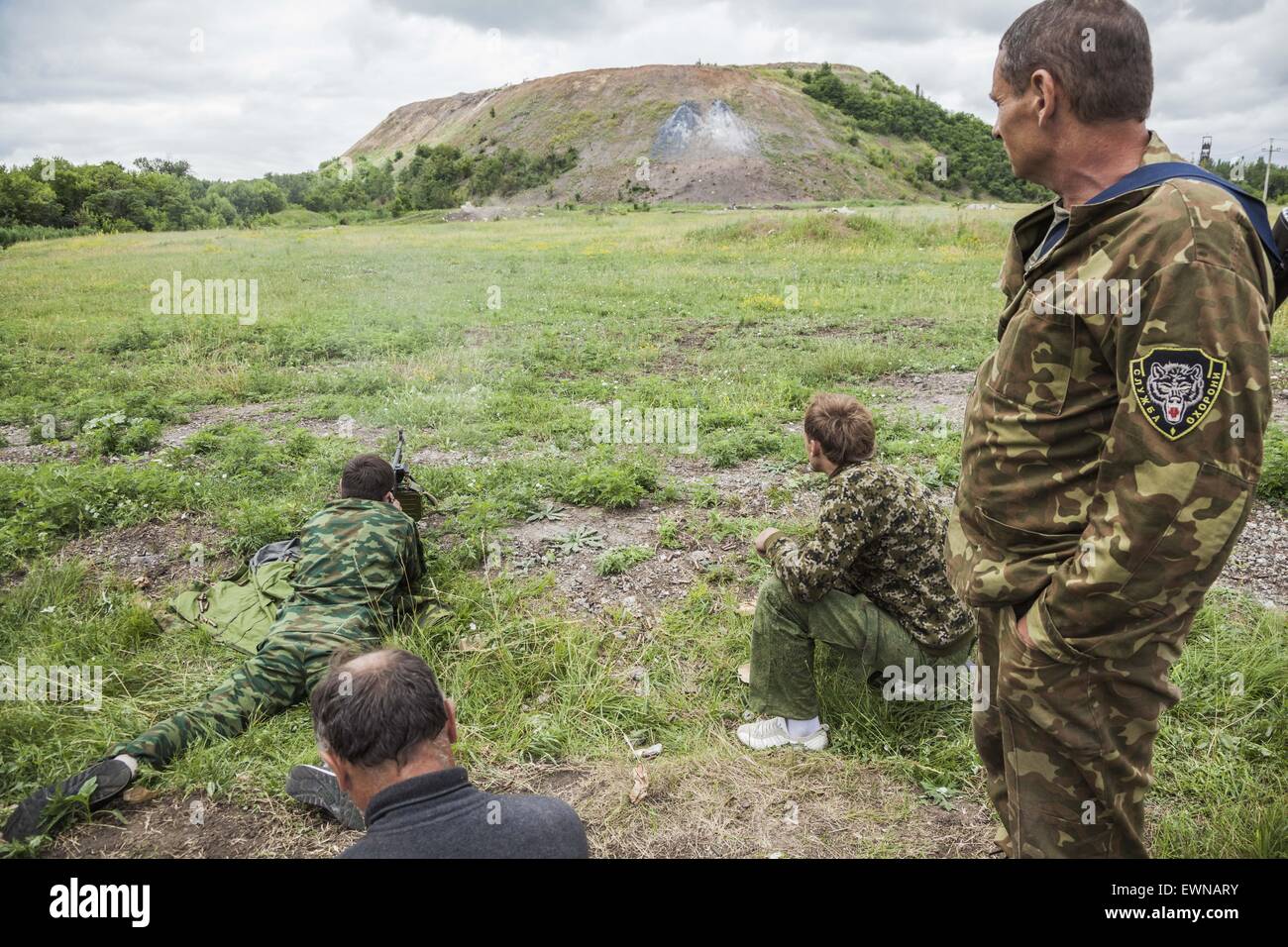 Dpr army hi-res stock photography and images - Alamy