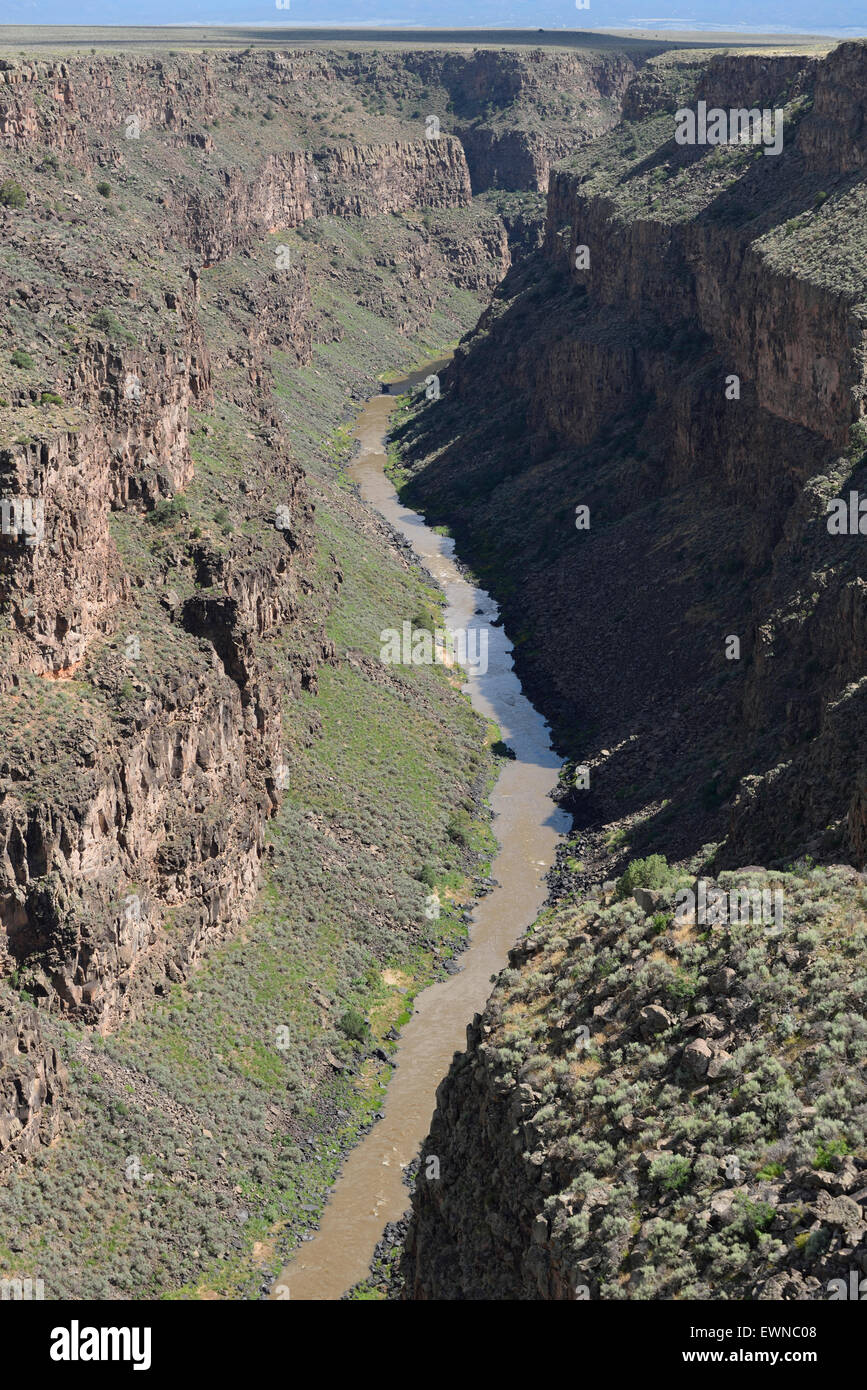 Rio Grande River And Gorge Near Taos Stock Photos & Rio Grande River ...