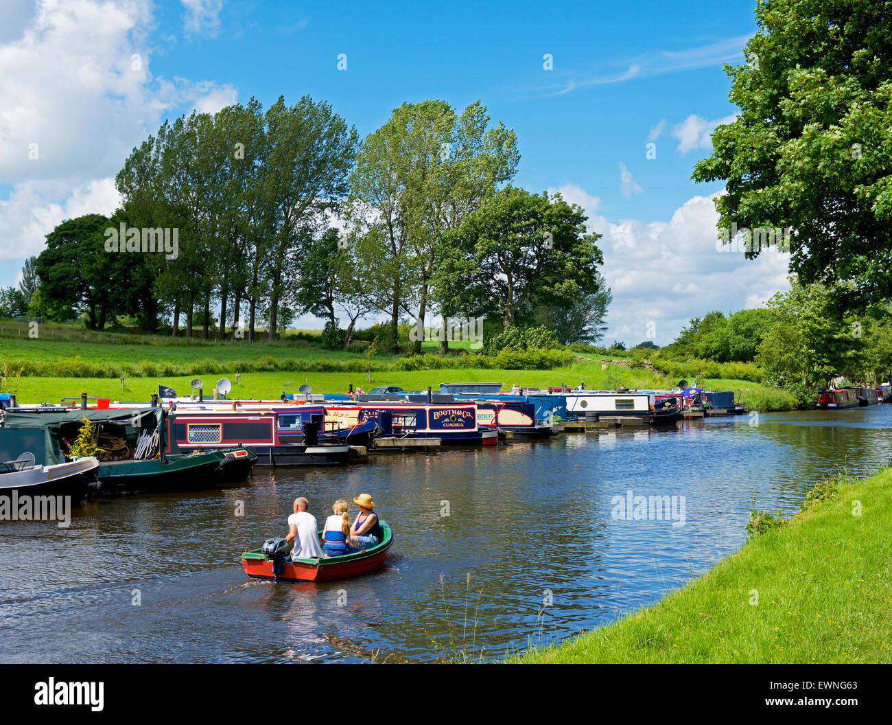 Lower park marina hi-res stock photography and images - Alamy