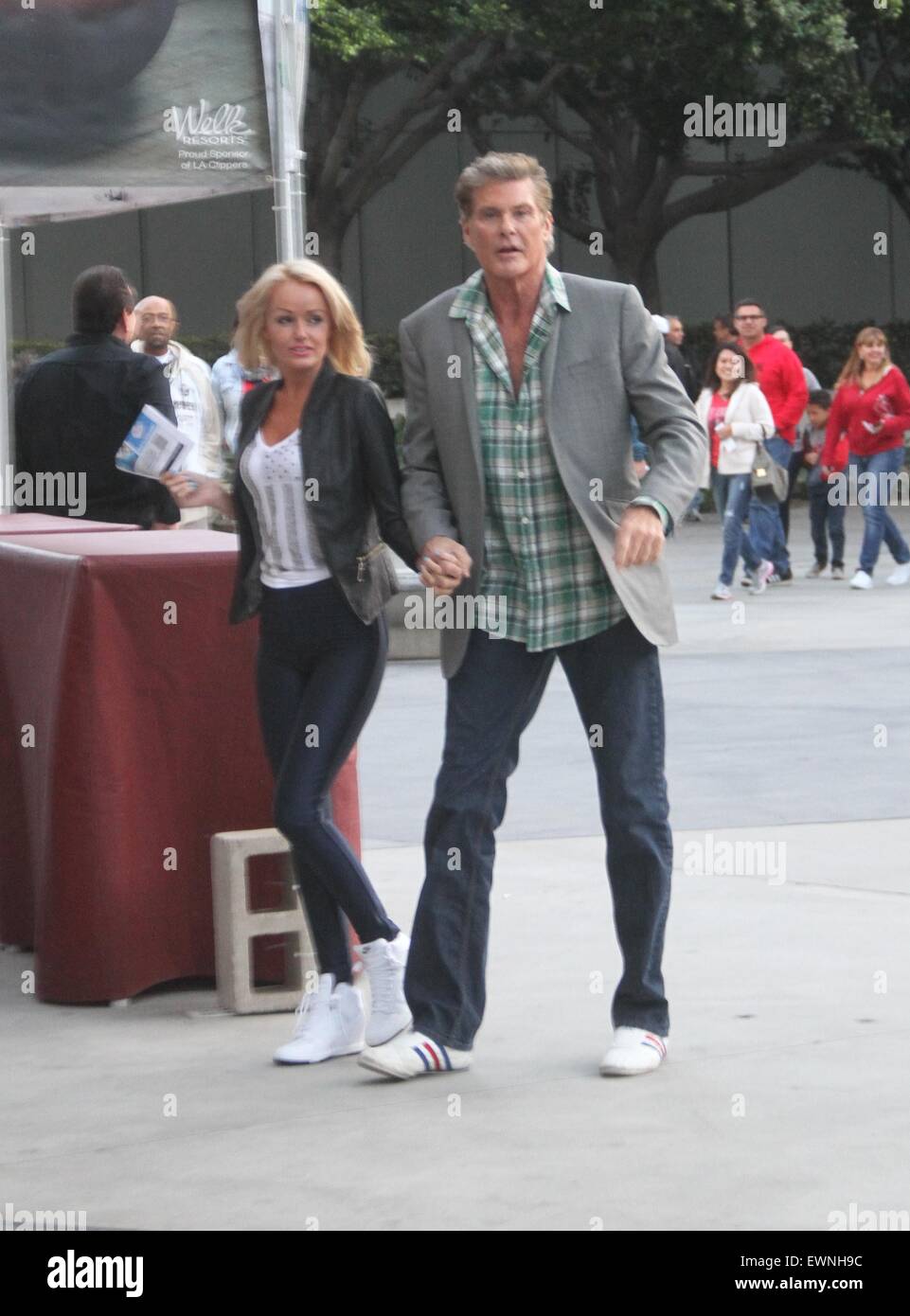 David Hasselhoff takes his Welsh girlfriend Hayley Roberts to the ...