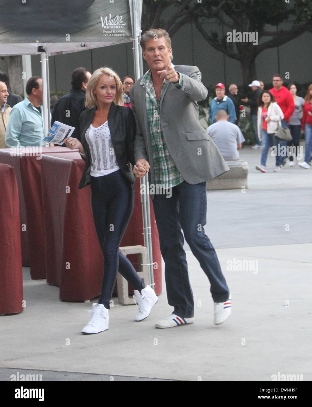 David Hasselhoff takes his Welsh girlfriend Hayley Roberts to the ...