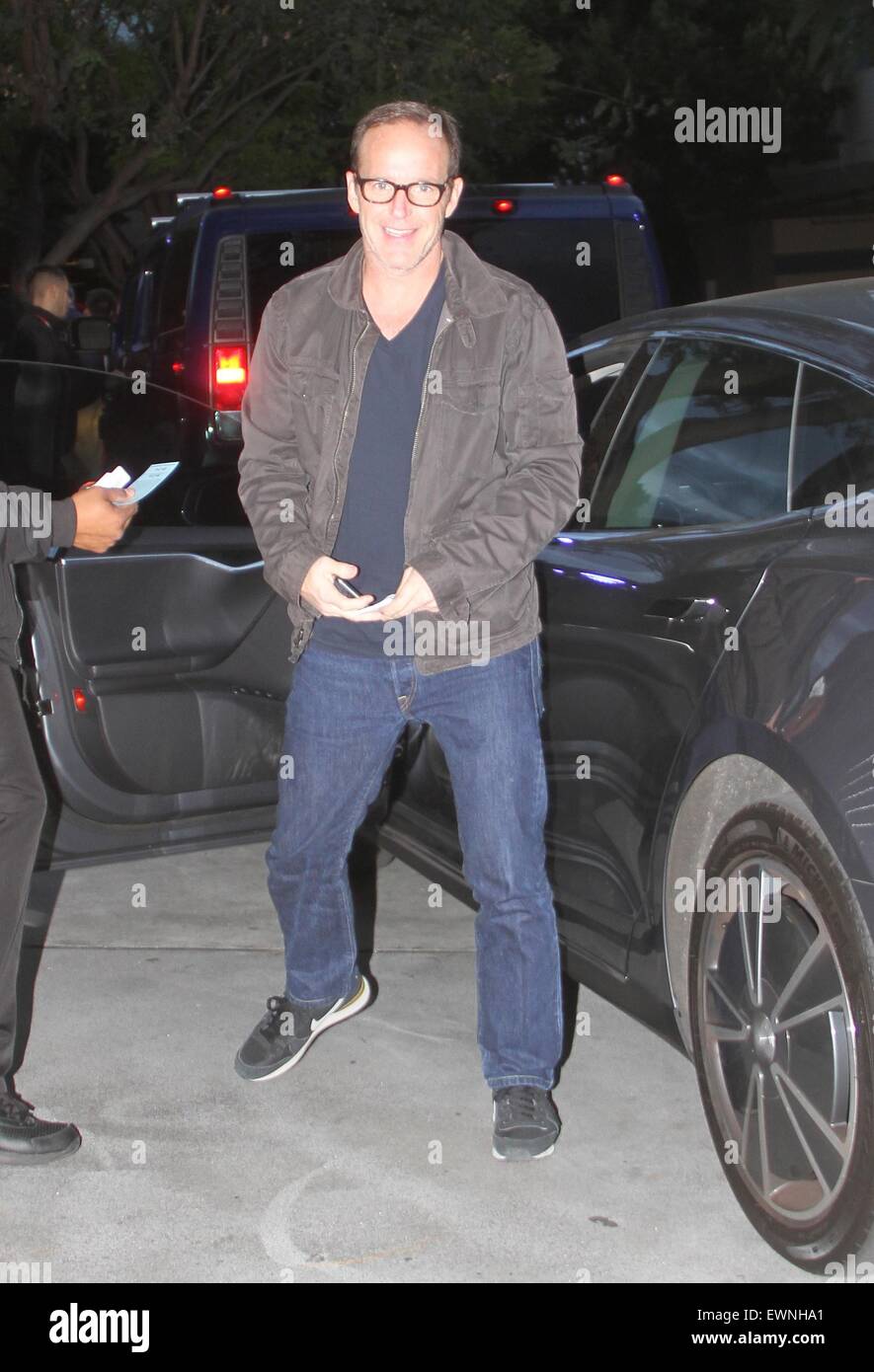 Celebrities arriving at the Staples Center for the Los Angeles Clippers ...