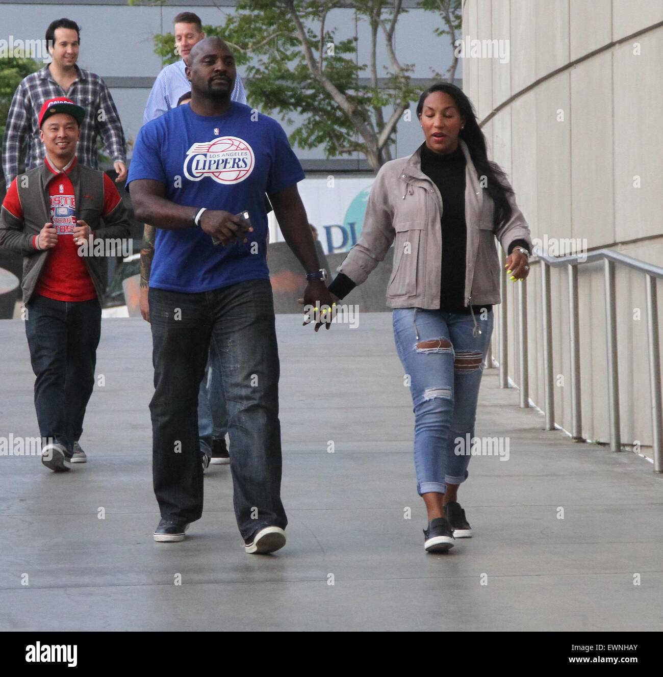 Celebrities arriving at the Staples Center for the Los Angeles Clippers ...