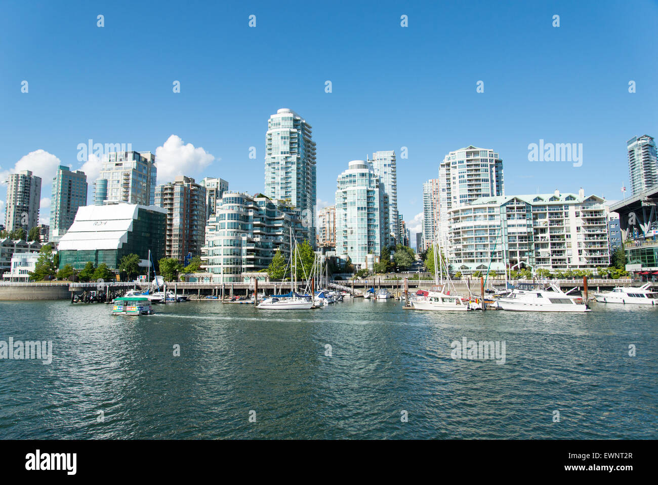 Vancouver waterfront hi-res stock photography and images - Alamy
