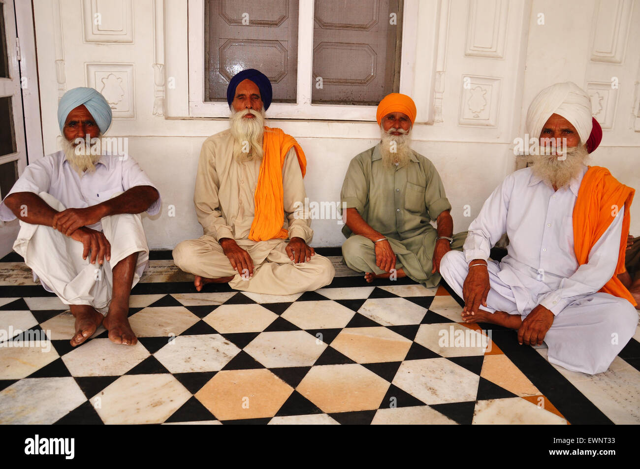Sikh men hi-res stock photography and images - Alamy