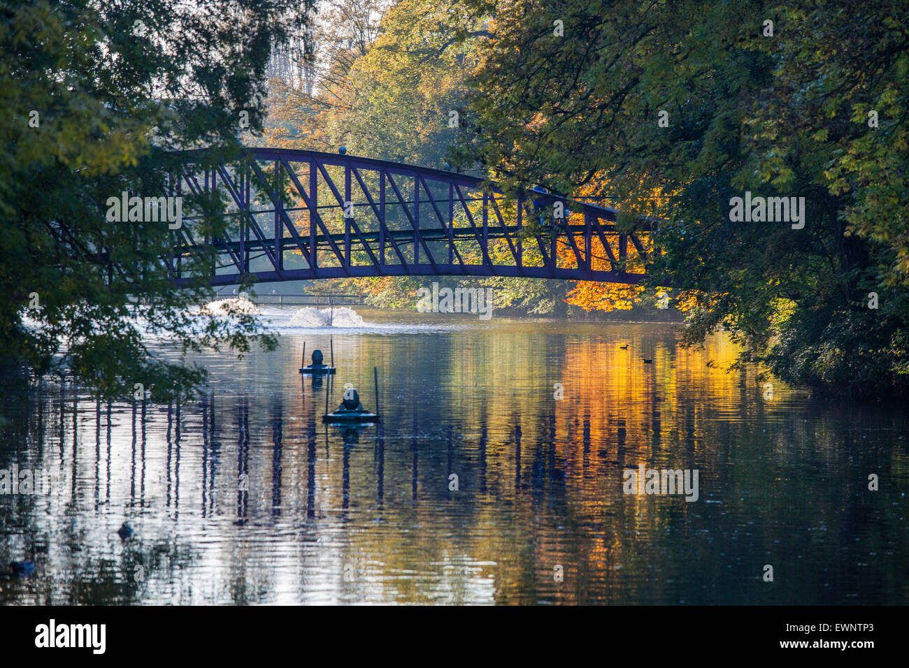 Canal scene in Bruges, Belgium Stock Photo - Alamy