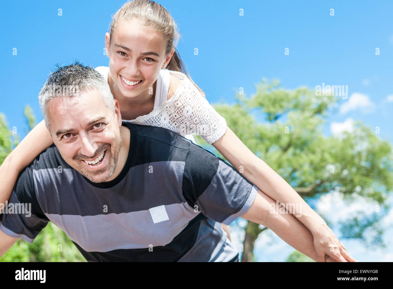 Father and daughter have fun outside Stock Photo - Alamy Father and daughter have fun outside Stock Photo - Alamy