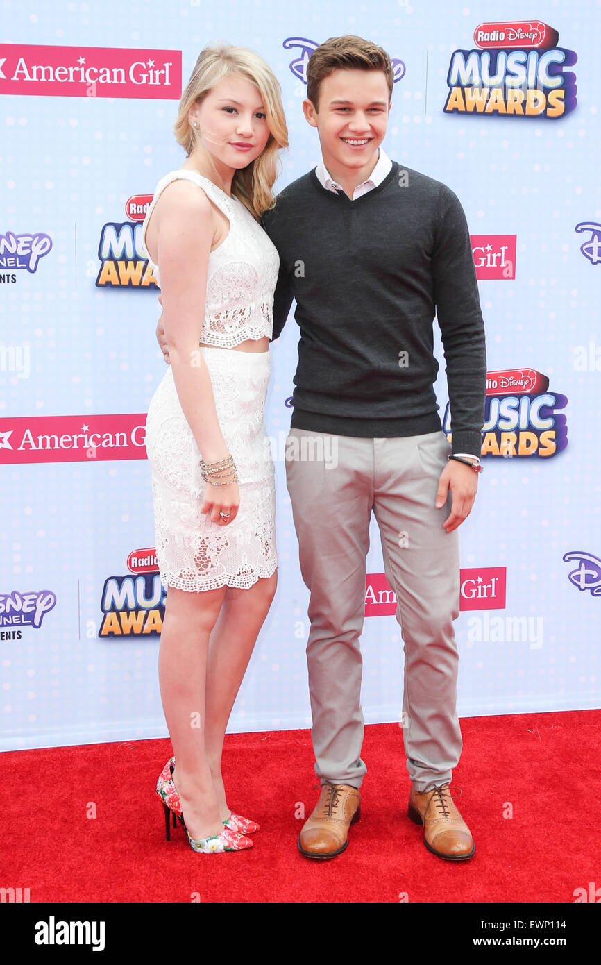 Gavin macintosh and brooke sorenson hi-res stock photography and images ...