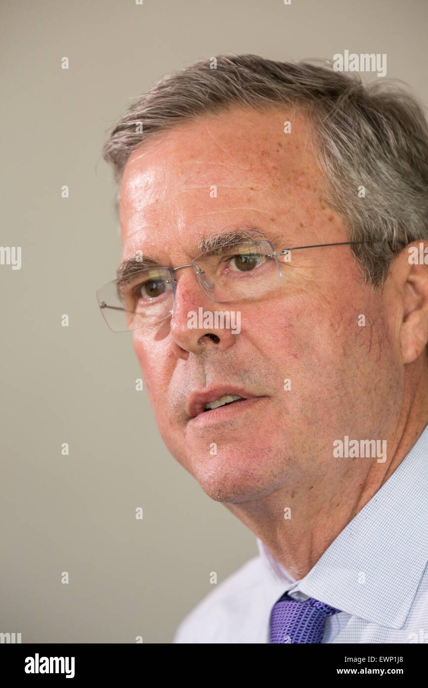 Portrait campaign tours nephron company hi-res stock photography and ...