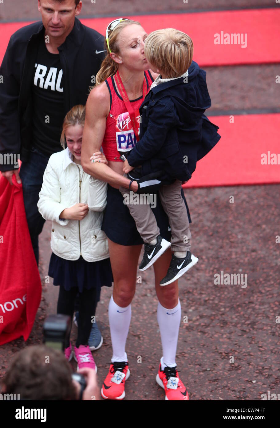 Paula Radcliffe finishes her Virgin Money London Marathon 2015 for the ...