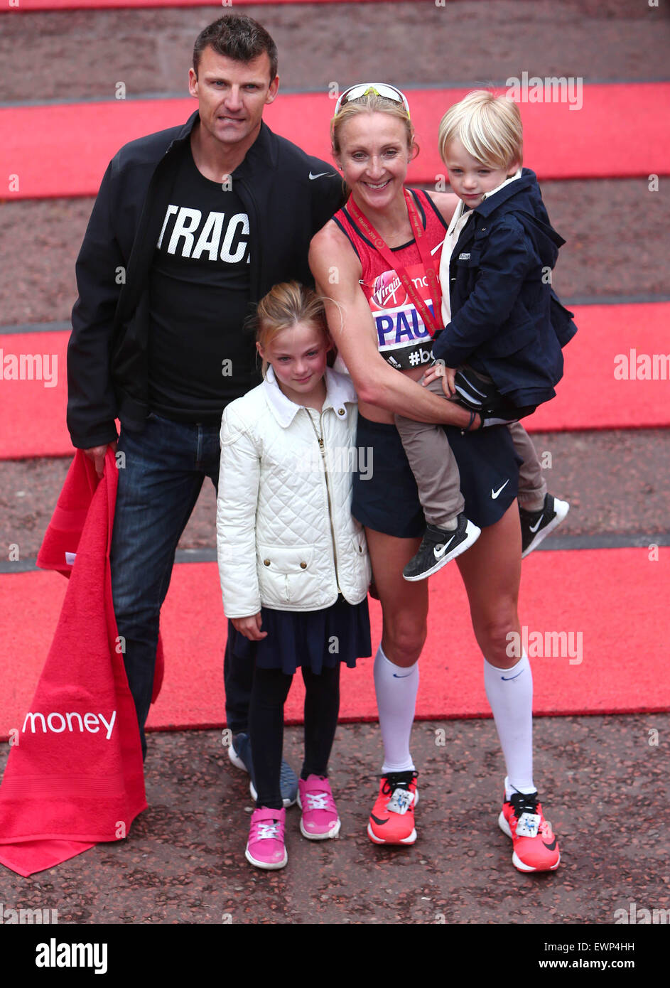 Paula Radcliffe finishes her Virgin Money London Marathon 2015 for the ...