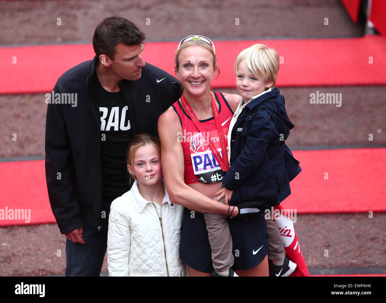 Paula Radcliffe finishes her Virgin Money London Marathon 2015 for the ...