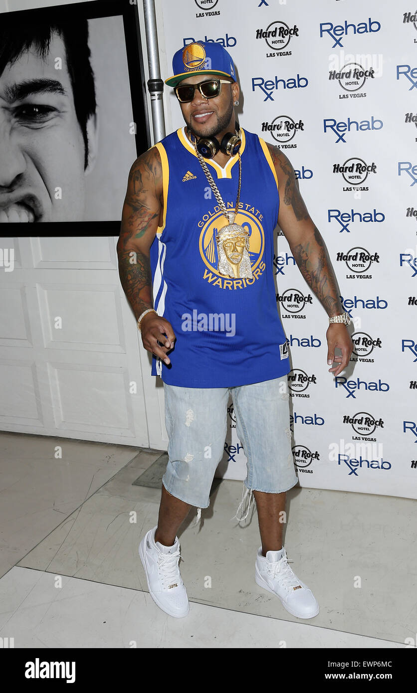 Flo Rida Kicks Off REHAB at Hard Rock Hotel & Casino's 2015 Grand ...