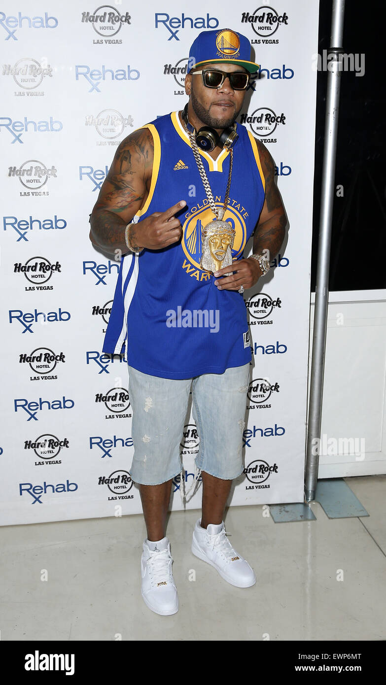 Flo Rida Kicks Off REHAB at Hard Rock Hotel & Casino's 2015 Grand ...
