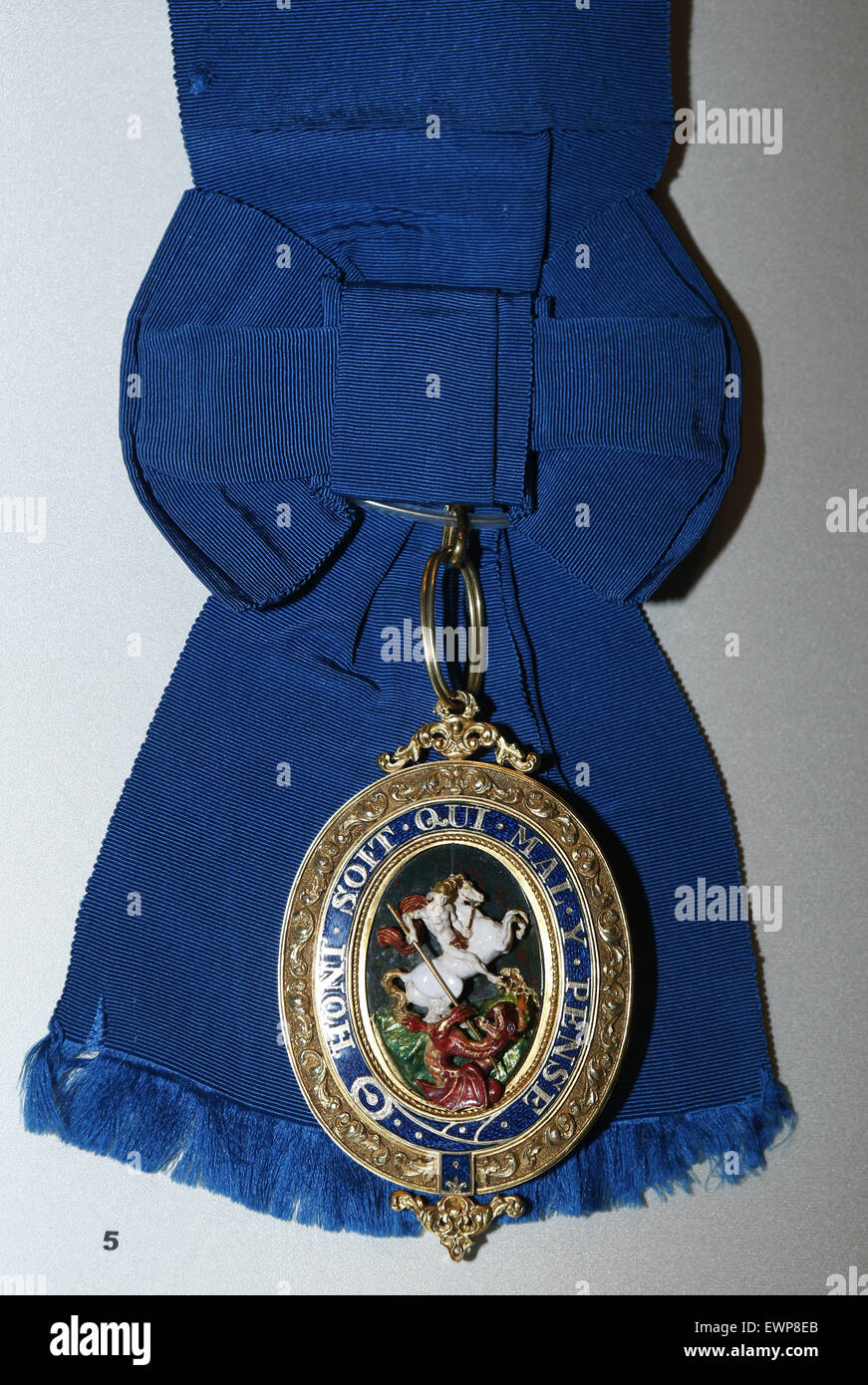 European Orders of Knighthood exhibition at The Moscow Kremlin ...