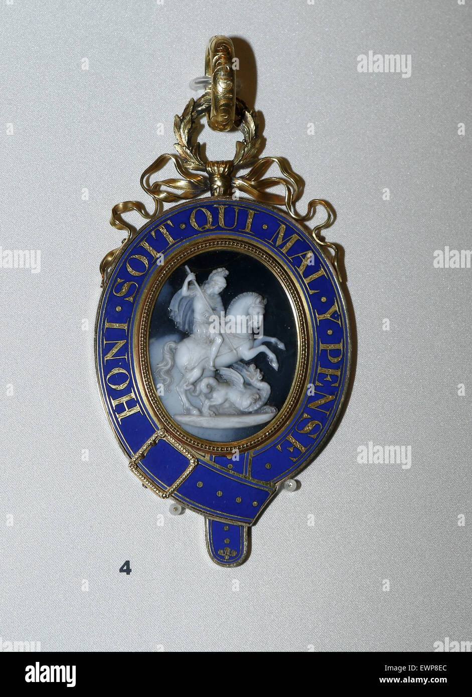 European Orders of Knighthood exhibition at The Moscow Kremlin ...