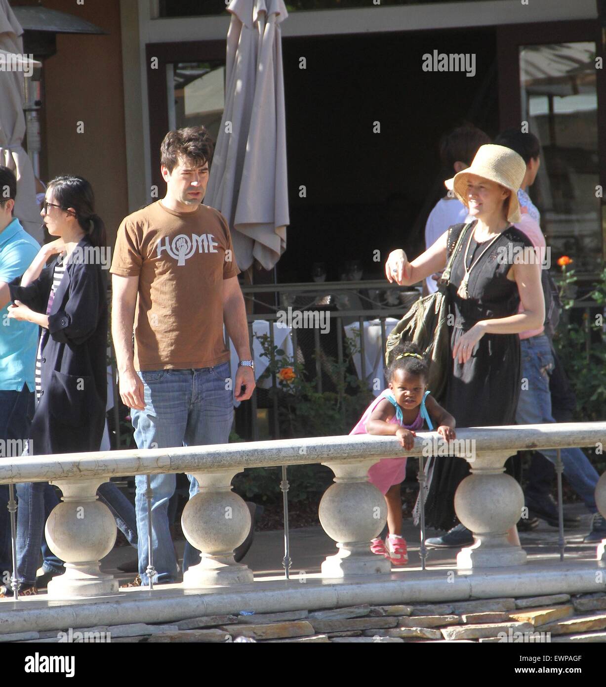 Ron Livingston takes his film actress wife Rosemarie DeWitt and their ...