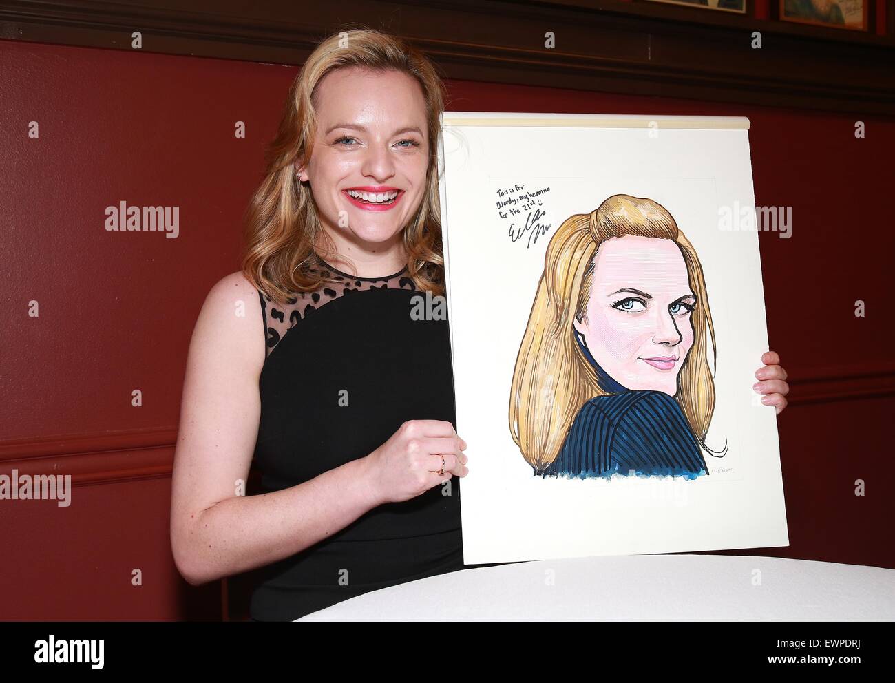 Elisabeth moss portrait 2015 hi-res stock photography and images - Alamy