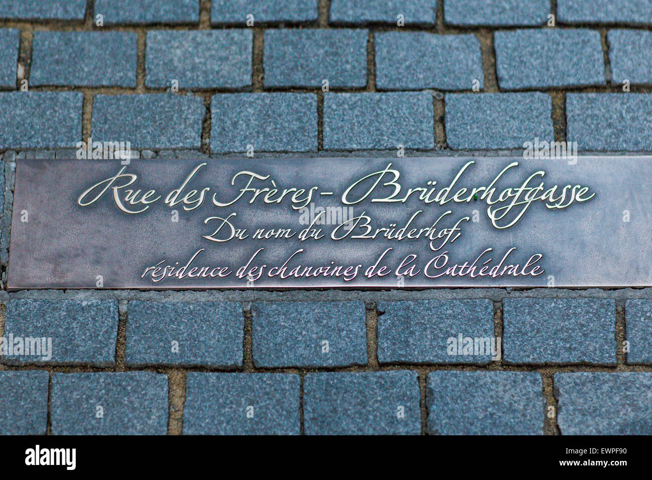 Alsace street sign hi-res stock photography and images - Alamy