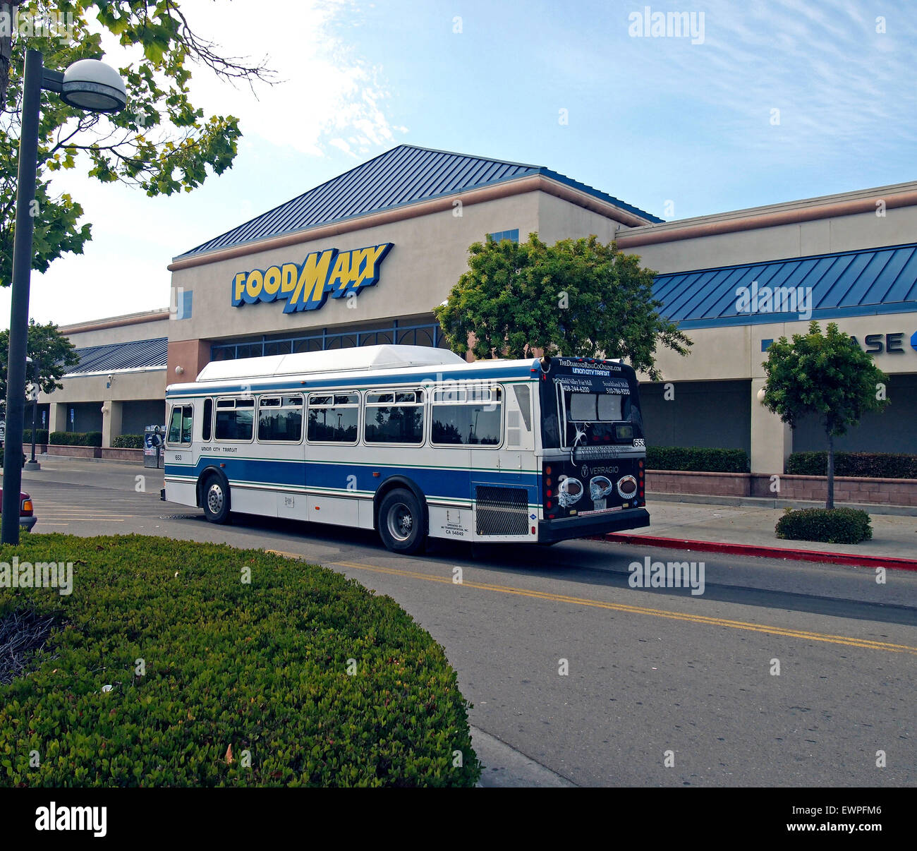 Food bus hi-res stock photography and images - Alamy