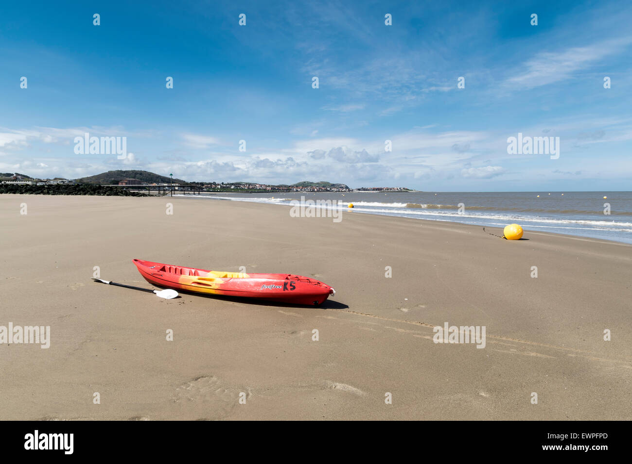 Colwyn Bay Beach High Resolution Stock Photography and Images - Alamy