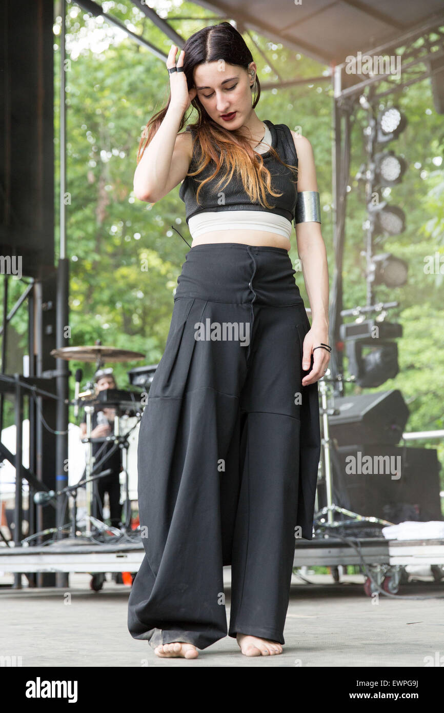 Zola jesus singer hi-res stock photography and images - Alamy
