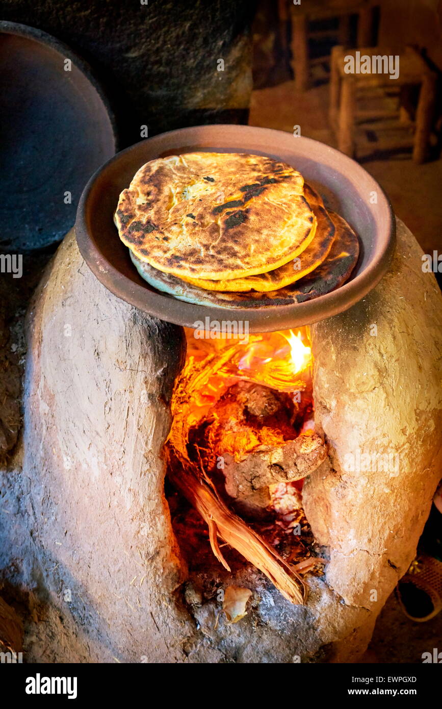 Berber hi-res stock photography and images - Alamy