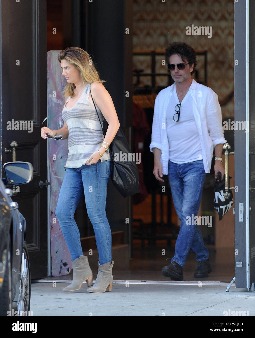 Model Daisy Fuentes flaunts her famous curves at the age of 48 while ...