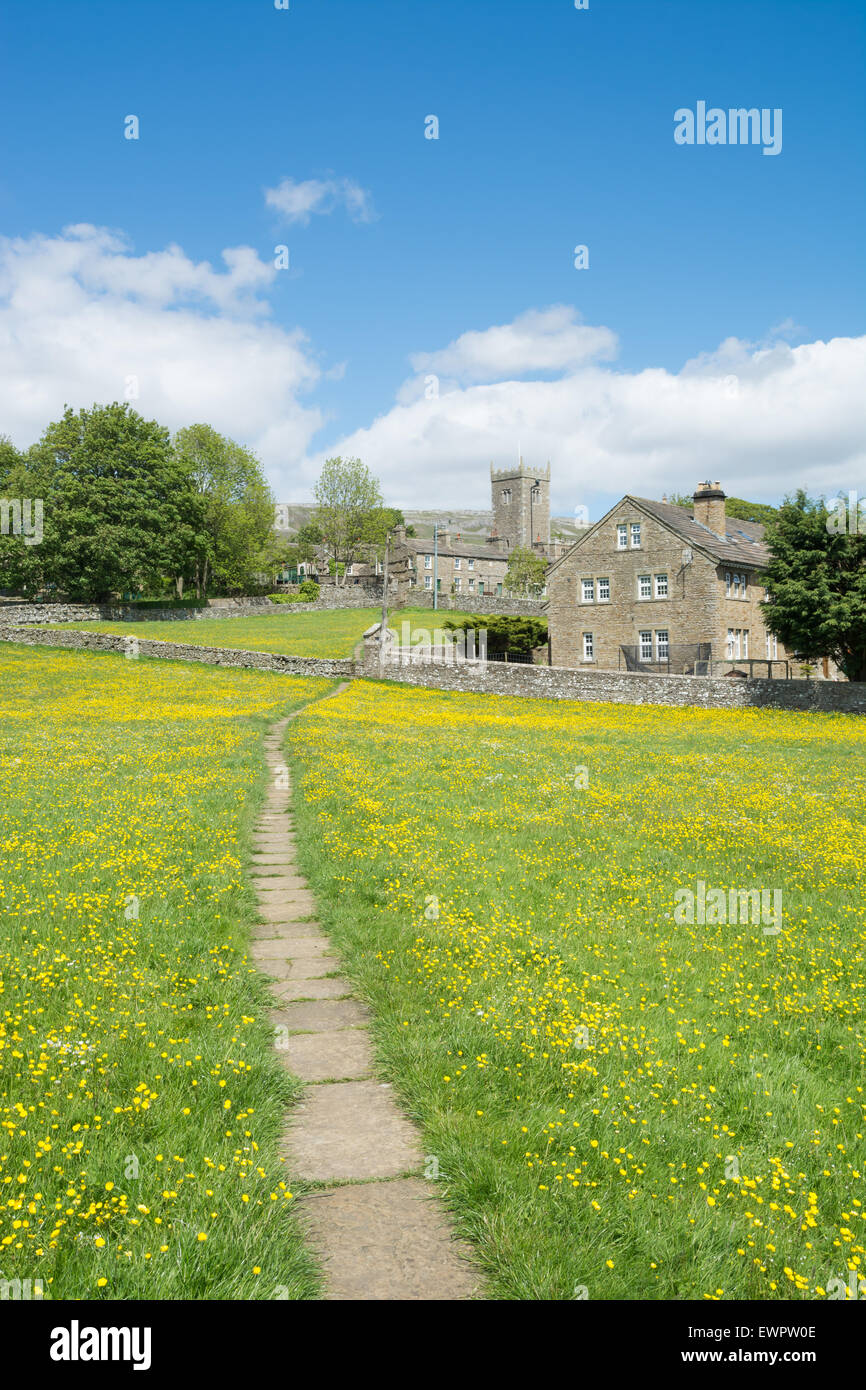 Askrigg village hi-res stock photography and images - Alamy