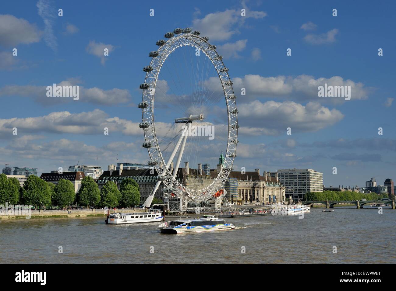 London capital england tourism wheel hi-res stock photography and ...