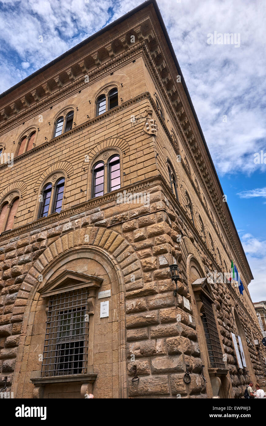 Florence is the capital city of the Italian region of Tuscany and of ...