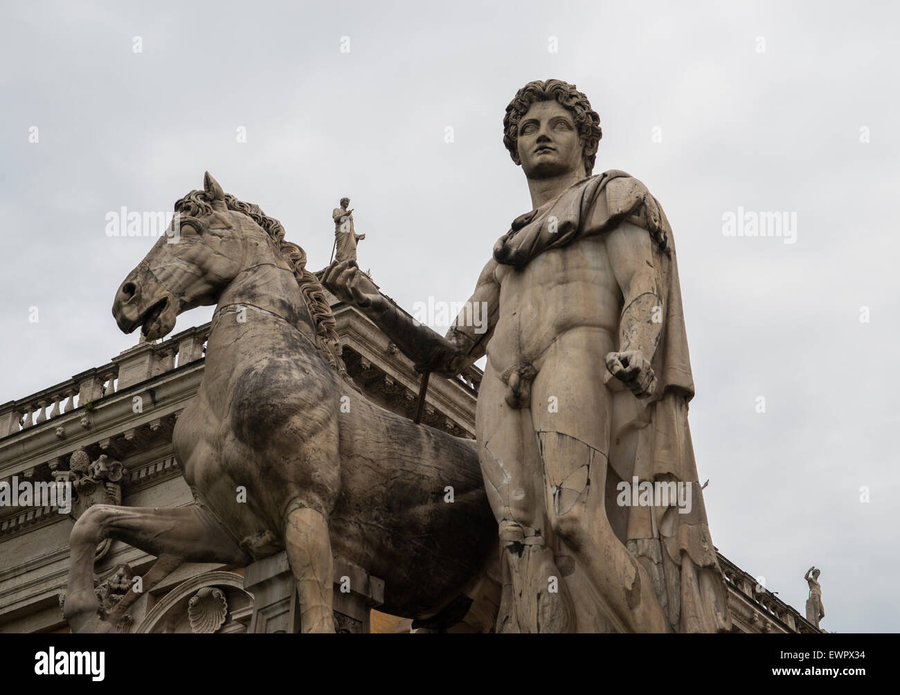 Statue of Castor Stock Photo - Alamy